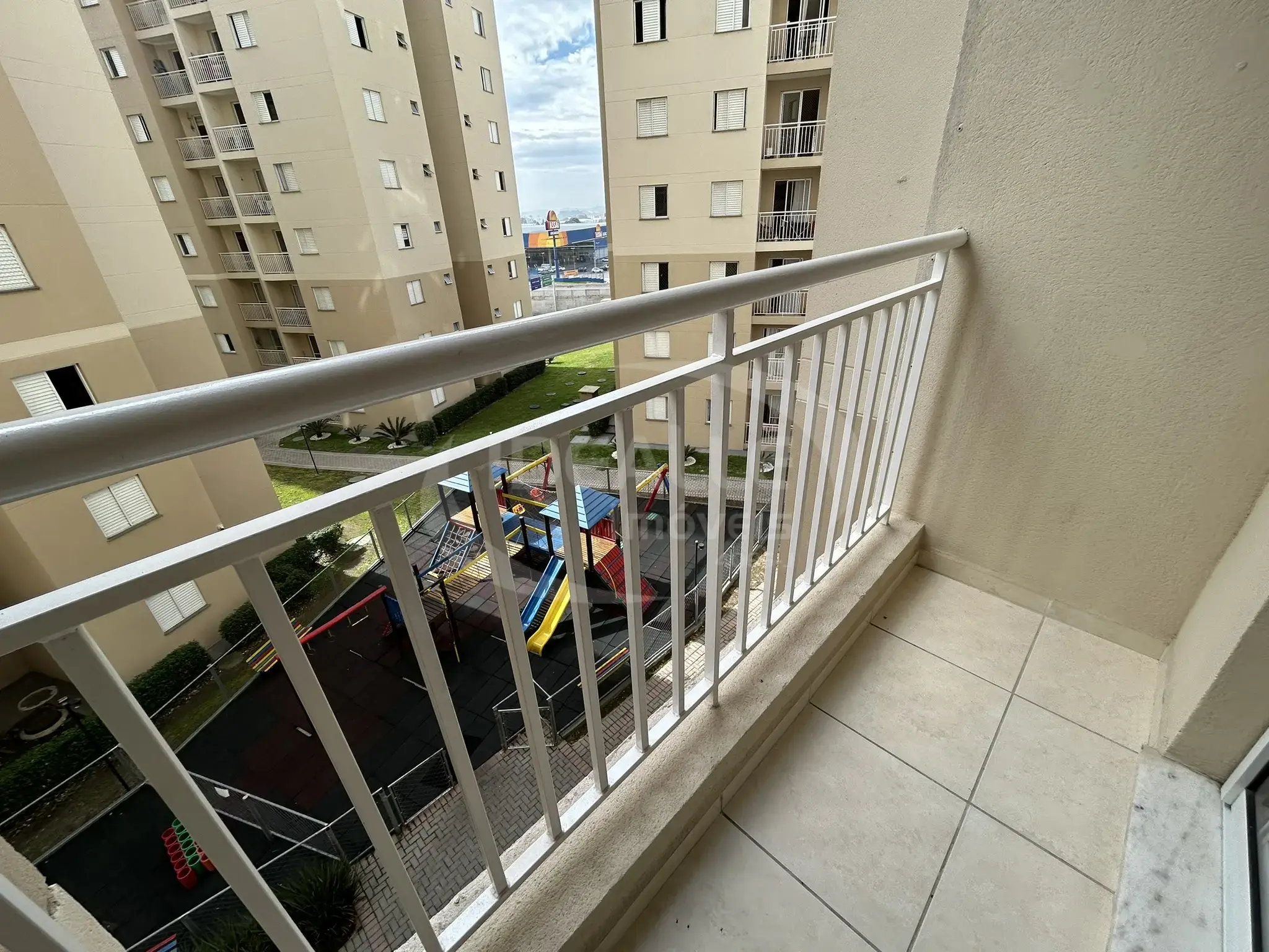 Ed. Village Paraná